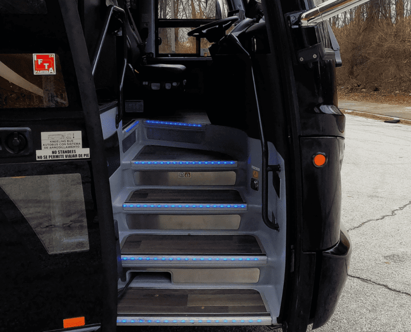 Executive Coaches - David Thomas Trailways