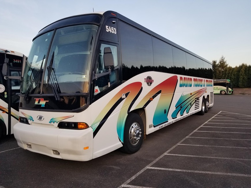 Buses for Sale - David Thomas Trailways