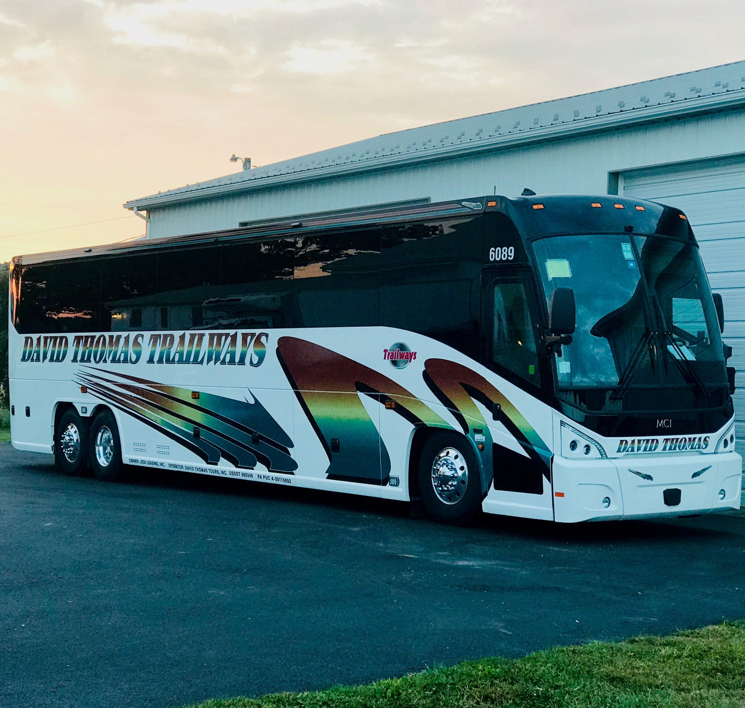 David Thomas Trailways - Charter Bus | Travel Agency | Seafood Feasts